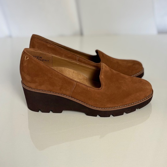 Vionic | Shoes | Vionic Willa Wedge Water Repellent Suede Loafers Tan ...